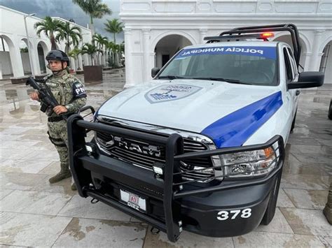 Entregan nuevas patrullas a la policía municipal de Boca del Río VIDEO