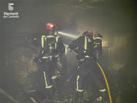 Cinco Personas Resultan Heridas En El Incendio De Una Vivienda En L Alcora