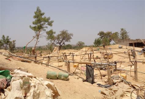 Exploitation minière artisanale et semi mécanisée de l or au Burkina