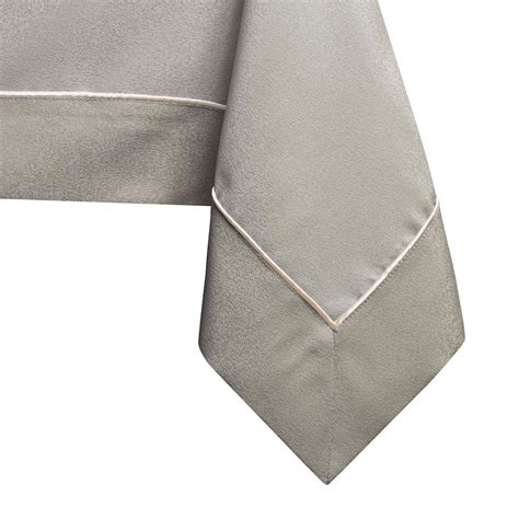 Obrus Plamoodporny AMELIAHOME EMPIRE Cappuccino 140x140 Cm