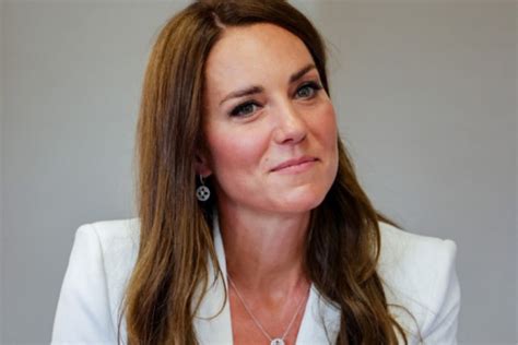 Empresa de pais de Kate Middleton vai à falência por acúmulo de dívida