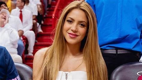 Copa vacía la nueva canción de Shakira en colaboración con Manuel Turizo