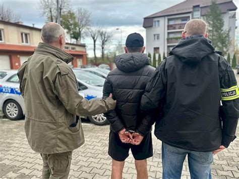 Powiat Pucki Tymczasowy Areszt Dla 27 Latka Podejrzanego O