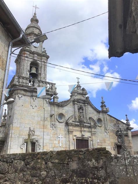 Parroquia y Cementerio de Santa María de Cartelle en Cartelle