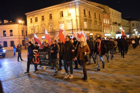 Ulicami Lublina Przeszed Xii Lubelski Marsz Pami Ci O Nierzy