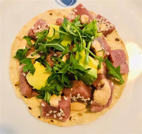 Tostadas de atún estilo oriental Receta fácil