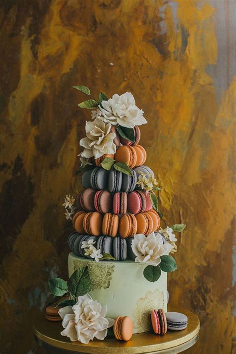Cake Commissions Winifred Kristé Cake Classes Wedding macarons