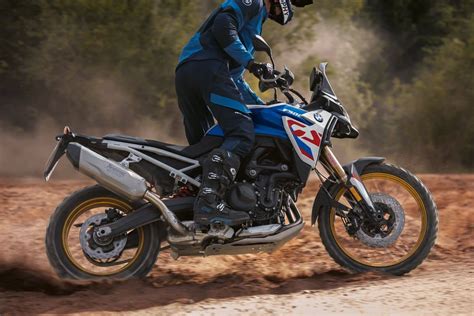 Nova BMW F 900 GS também será produzida no Brasil Trail estará