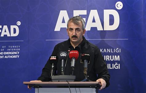 AFAD Başkanı depremlerde hayatını kaybedenlerin sayısını açıkladı