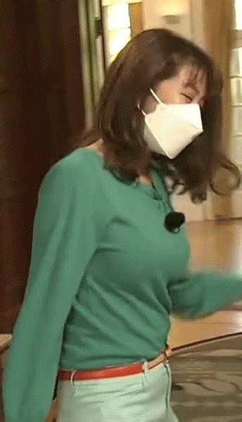 アナキャプ on Twitter 長袖の中川安奈アナ 中川安奈 https t co OihwNFRRQC Twitter