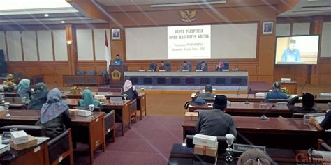 Jelang Tutup Tahun 2022 DPRD Gresik Gelar Rapat Paripurna Penetapan