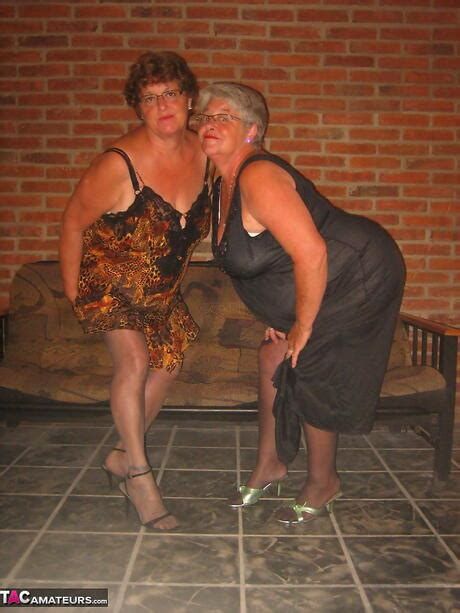 Tac Amateurs Girdle Goddess Porn Gallery