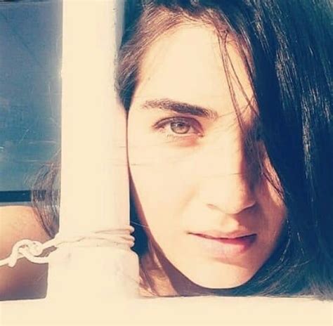 294 Me Gusta 10 Comentarios Tuba Buyukustun Tuba Myangel En