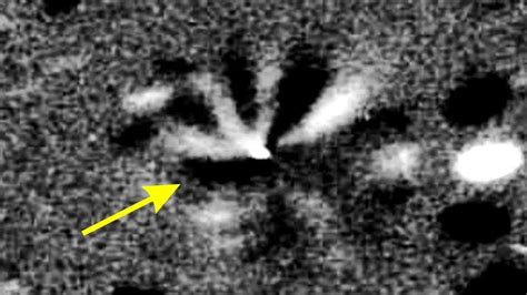 Gli Astronomi Hanno Appena Individuato Un Enorme Buco Nero Vicino Alla