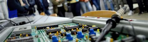 Grado en Ingeniería Electrónica Industrial y Automática Universidad