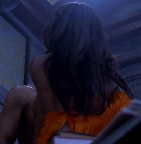 Dania Ramirez Side Boob From Heroes Picture Original Dania