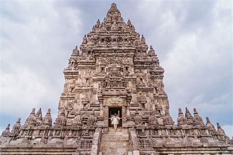 50 Unbelievable Things You Can Only Do In Indonesia