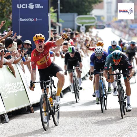 Tour of Britain Rasmus Tiller remporte la 7ème étape Wout van Aert