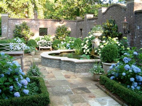 Upgrading Your Backyard This Spring Projects To Consider