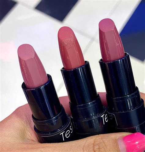 Makeup Forever ROUGE ARTIST INTENSE COLOR LIPSTICK Survivorpeach