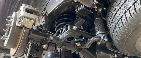 Belajar Shock Absorber Atau Peredam Kejut Punya Fungsi Penting Pada