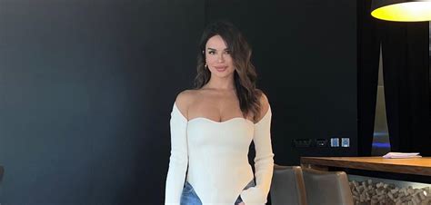 Severina Se Pohvalila Kako Je Ukrasila Blagdanski Stol U Svom Stanu