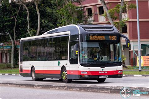 Bus 980 Tower Transit MAN A22 SMB307B Land Transport Guru