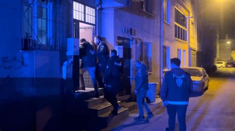 Bursa da kan donduran olay 7 yaşındaki oğlunun gözleri önünde ailesini