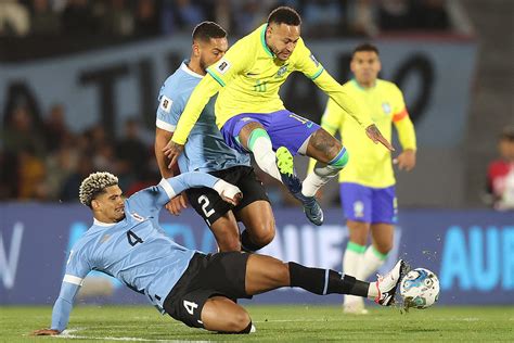 Mais uma lesão Neymar passará por cirurgia no joelho Amazonas Hoje