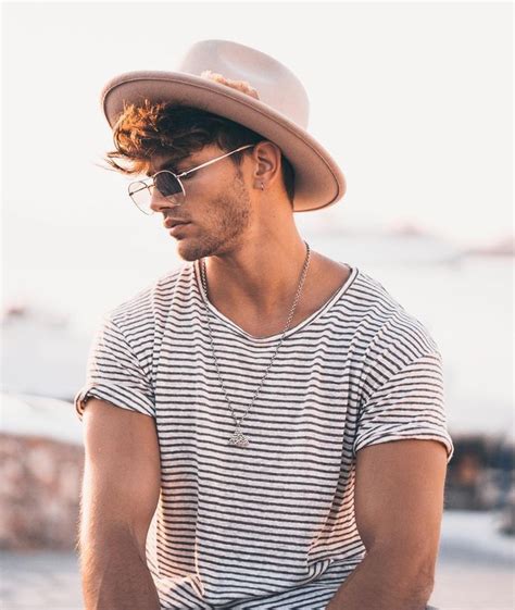 Beach vibes Américo Sombreros de vestir para hombres Poses para