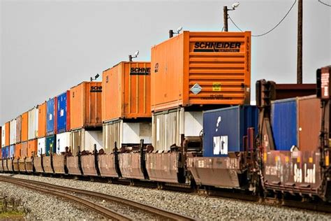 More Shippers Turn To Railroad Containers WSJ