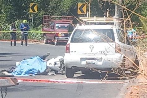Choque En La Carretera Iz Car Epatl N Deja A Un Motociclista Muerto E
