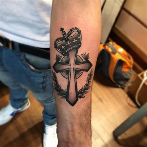 Tatua Krzy Znaczenie Historia Zdj Tatuagem Tatuagens