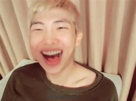 D16 Bias Laughing GERMAN BTS AMINO Amino