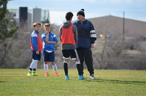 Como favorecer una buena relación entrenador deportista 2023