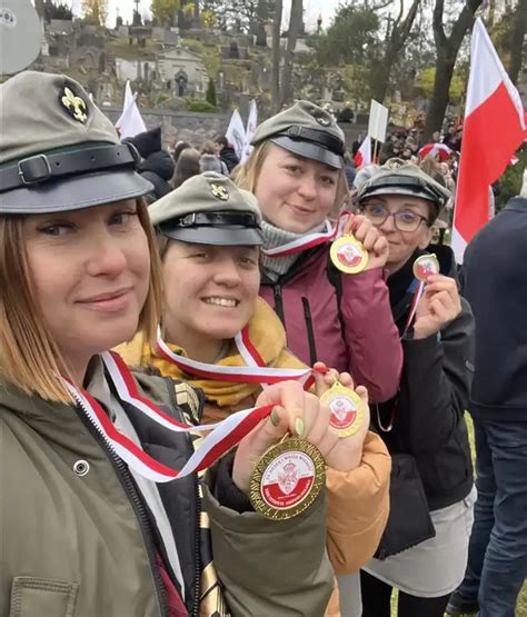 Bolesławiec dla Ciebie Bolec Info Harcerze z Bolesławca na obchodach