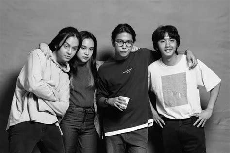 Angga Yunanda As Ucup Rachel Amanda As Fella Iqbaal Ramadhan As Piko