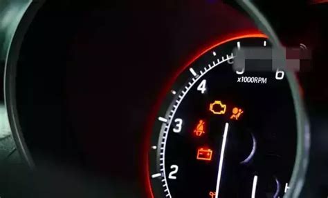 Significado de las luces del tablero del auto en español 2024 elyex