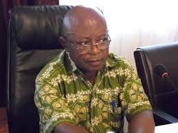 Maurice Okoumba Nkoghe Babelio