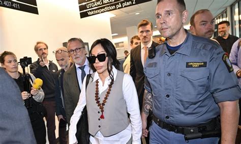 Queen Of Trash Among 11 On Trial In Swedens Largest