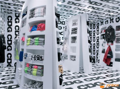 Best Japanese Clothing Brands Popular You Should Know