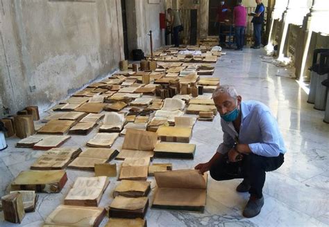 Nubifragio A Palermo Ingenti Danni Ai Libri Della Biblioteca Centrale