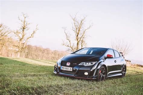 002 2016 Honda Civic Type R GT 2 0 VTEC Black Edition Schwarz Test