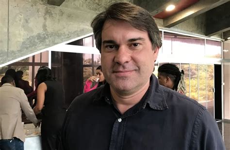 Corte em IPVA de carros elétricos deve passar garante Niltinho sobre o