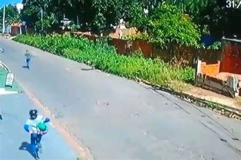 MidiaNews Vídeo mostra ação de bandidos que mataram dono de sucataria