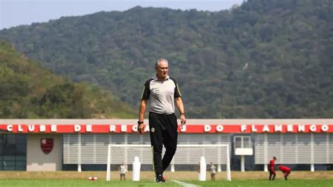 Flamengo se aproxima de zona de rebaixamento no Brasileirão