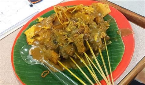 50 Makanan Khas Sumatera Barat Yang Terkenal Dan Enak
