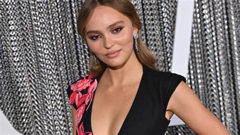 Lily Rose Depp En Couple Avec Un Rappeur D Couvrez Les Photos Qui