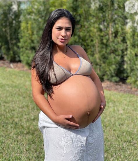 Mais Magra Simone Posa De Biqu Ni E Exibe Barriga Ap S Cirurgia