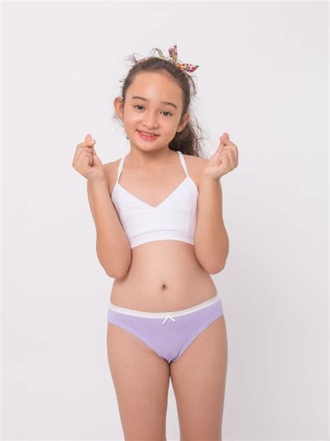 Rất Hay Mấy tuổi nên cho bé gái mặc quần lót
